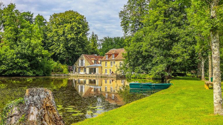 Le Domaine du Moulin de l'Ortille · Maison d'hôte à Compiègne 🍁 9/10